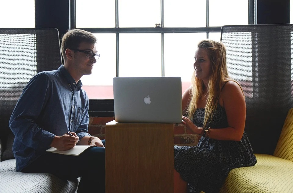 Why Should Small Businesses And Startups Invest In Social Media Marketing Information Guide why-should-small-businesses-and-startups-invest-in-social-media-marketing-information-guide