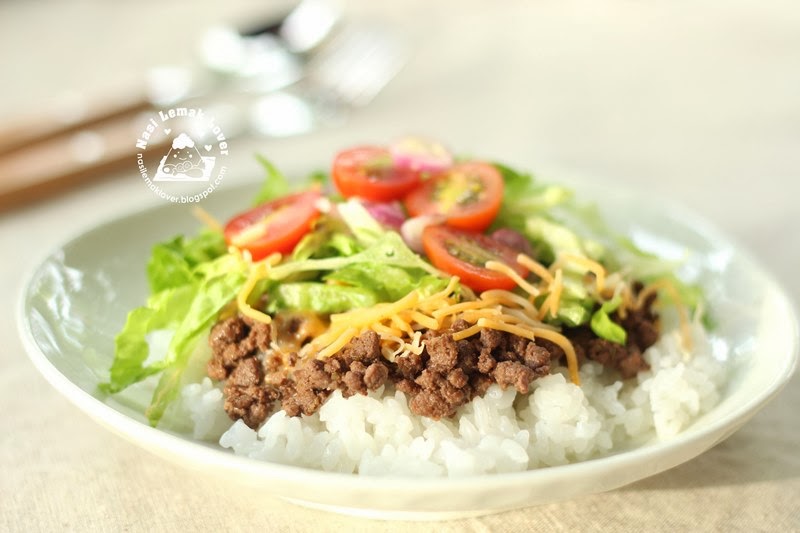 Nasi Lemak Lover: Japanese Taco rice (タコライス, takoraisu)