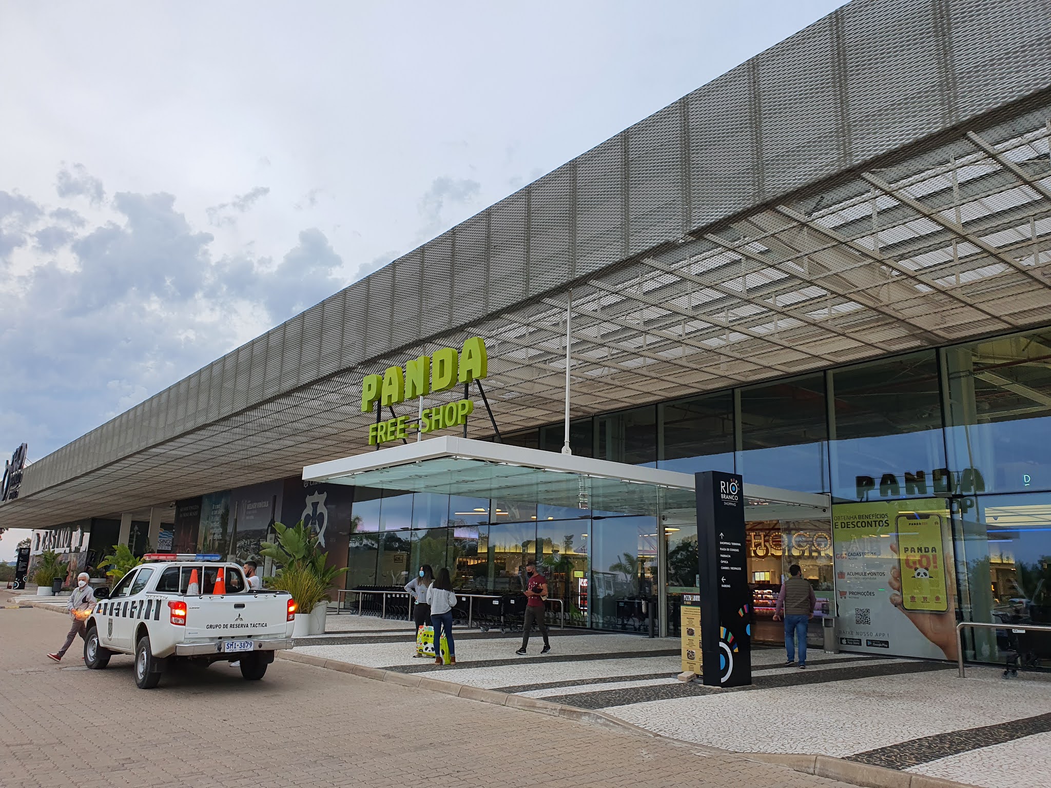 Free shops de Jaguarão e Rio Branco, no Uruguai, estão abertos - Felipe ...