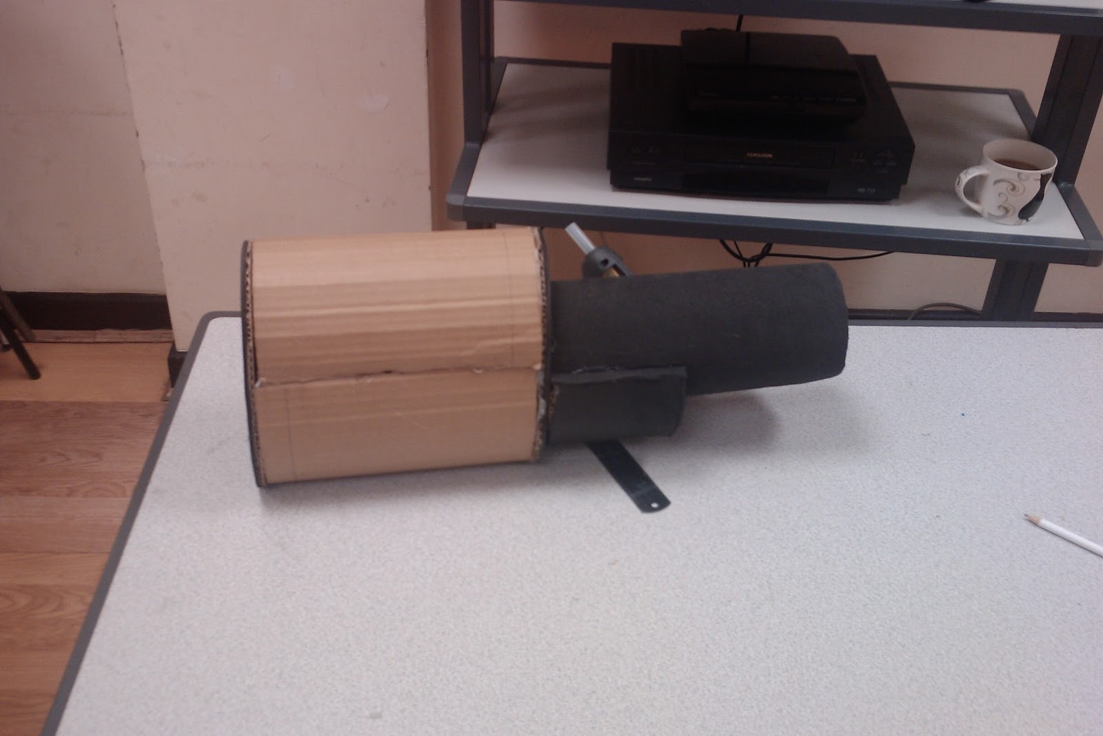 A Marvelous Craft Journal: Unfinished prop: Aperture Science Handheld ...