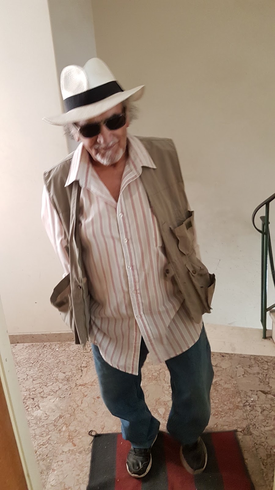ΓΙΩΡΓΟΣ ΠΙΤΣΙΟΣ (ζωγραφος): ΓΙΩΡΓΟΣ ΠΙΤΣΙΟΣ θυμαται τα πρωτα του χρονια ...