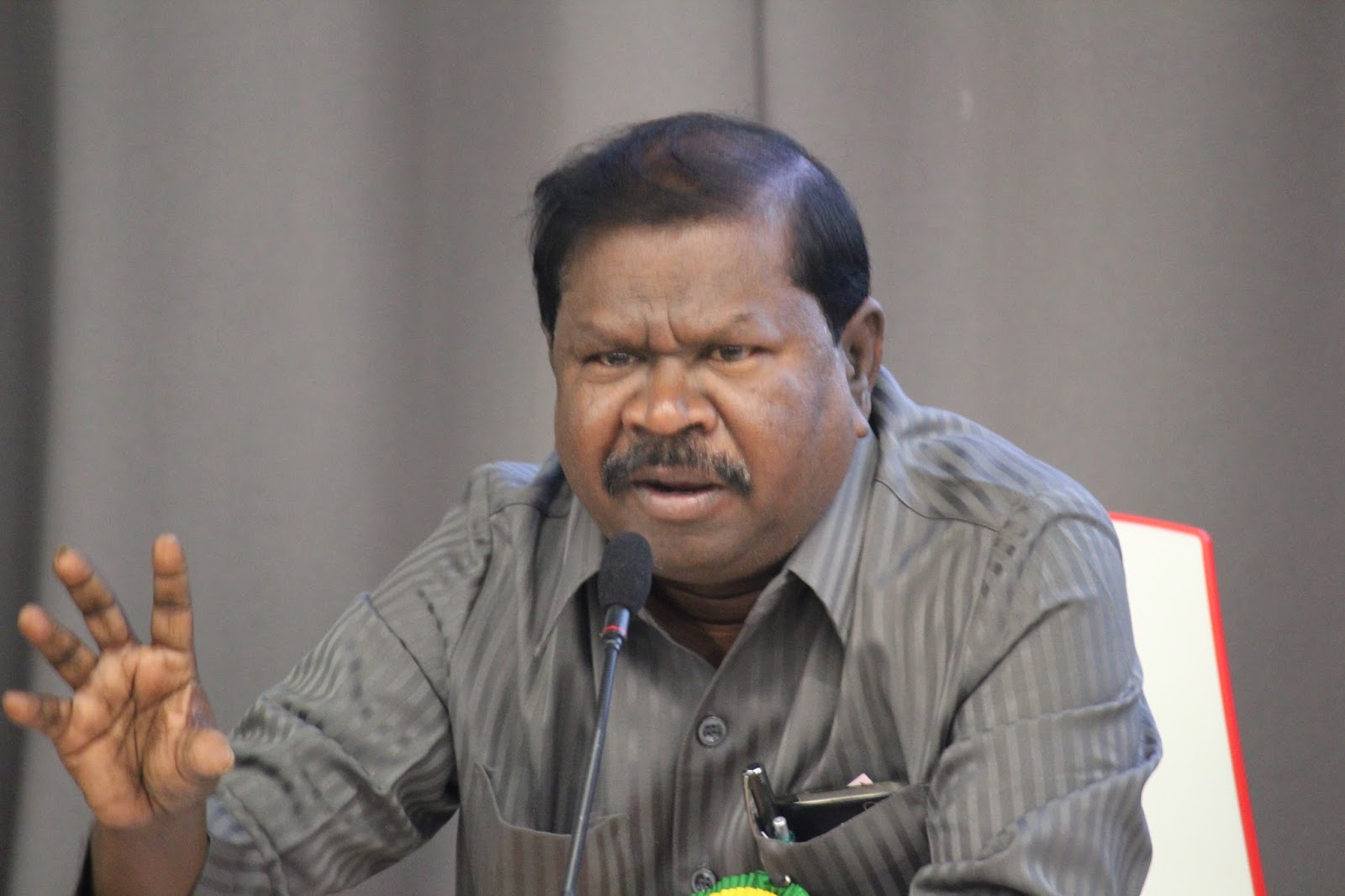 இசை வாழ்க்கை 32: இசையில வாங்கினேன் எடுத்துப் போடல... - எஸ் வி ...