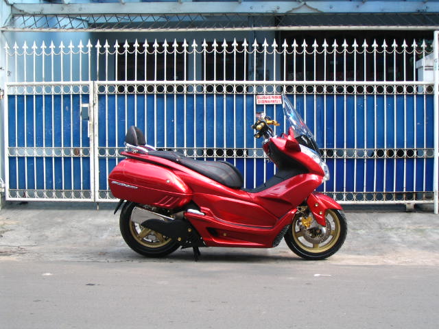 Doctor Matic Klinik Spesialis Motor Matic: Honda PCX Full Modif Pesanan ...