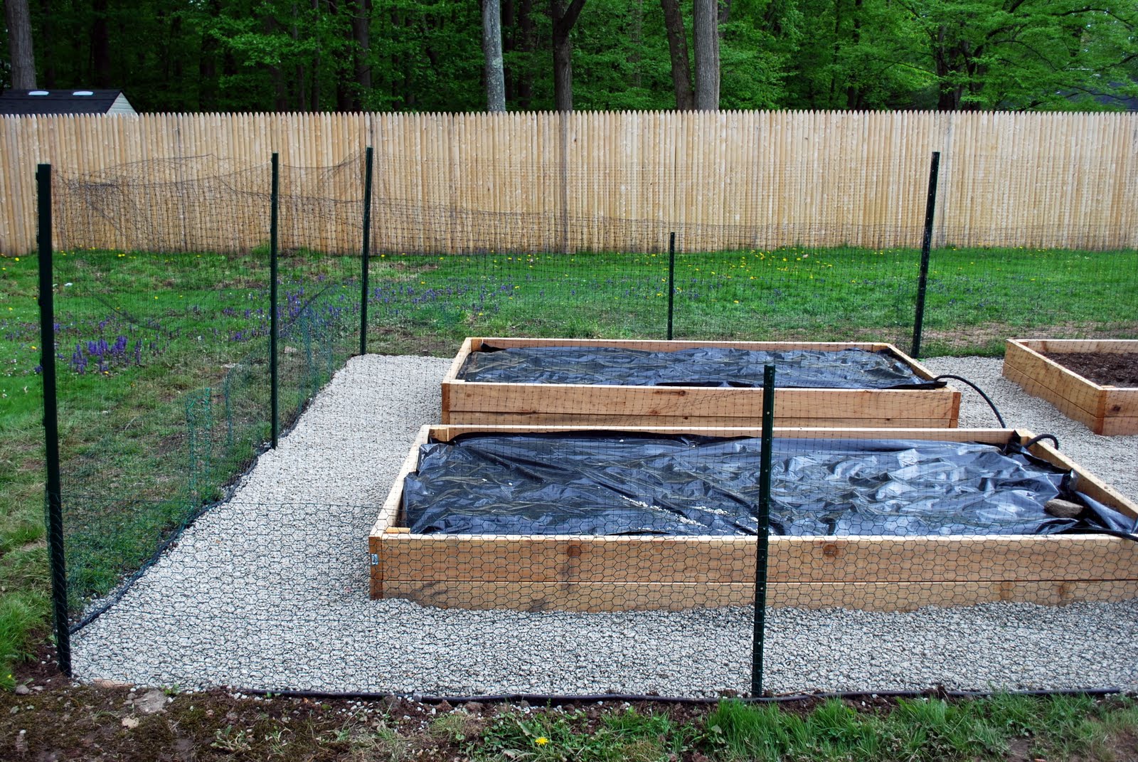 In the Little Yellow House: Garden Fence & Pathways