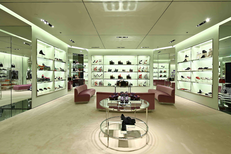 Smartologie: Prada Opens First Store in Taiyuan, China