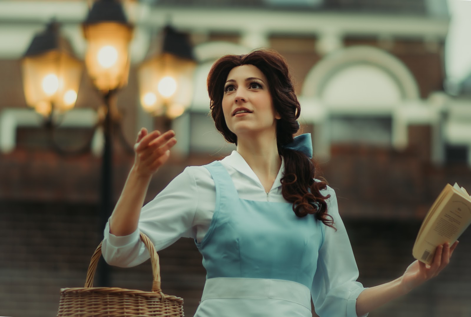 Real life princess Belle cosplay photoshoot in Utrecht