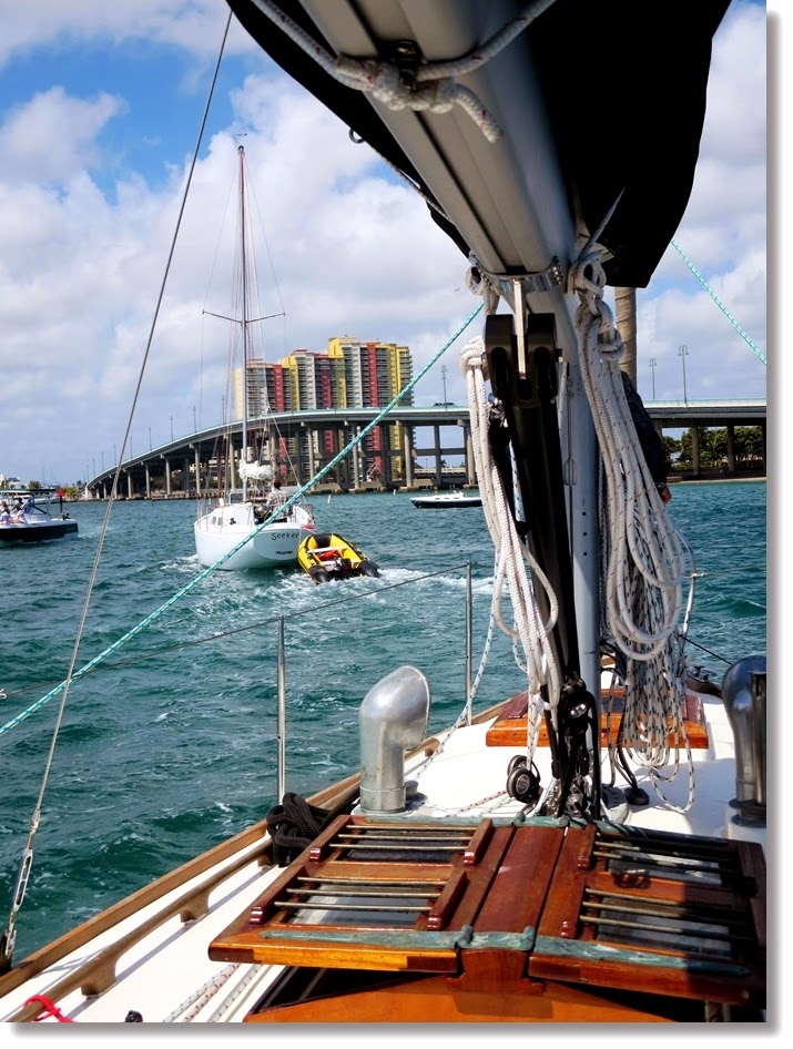 Venture Minimalists: Motoring the ICW, West Palm to Manatee Pocket Florida