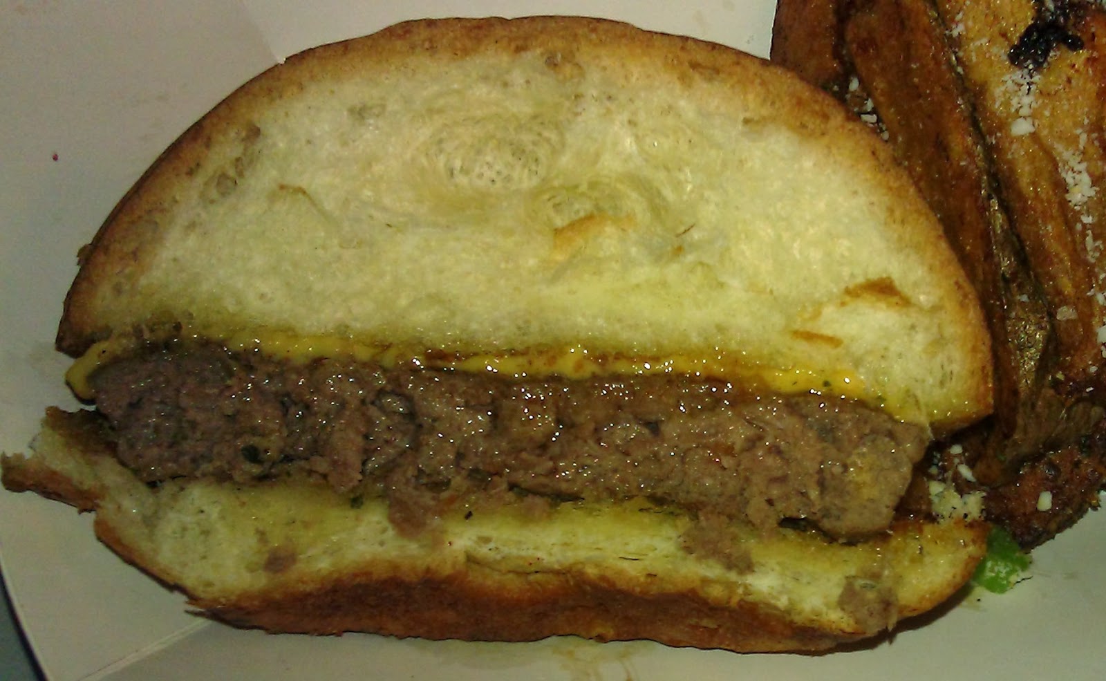 Honest and Accurate Burger Reviews by TheBurgerBusters: El Burger ...