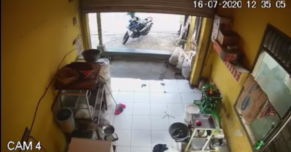 Tips Warung Bu Kaji Mengatasi Ojol “Nakal”