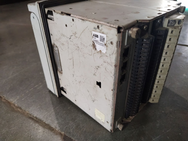 ABB REF 615 FEEDER PROTECTION AND CONTROL REF615E_D HBFDACADNDA1BNN2XD