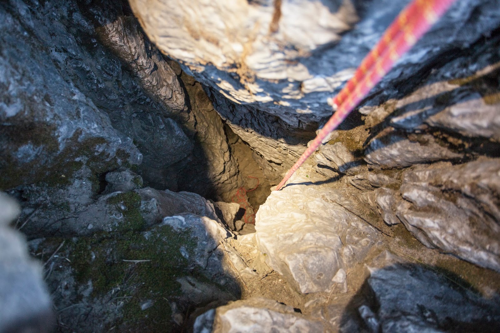 MAIN DRAIN CAVE DIVE EXPEDITION 2016, DIVE GEAR HAUL-IN - ADAM HAYDOCK