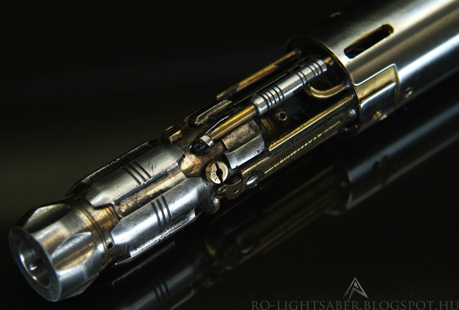 RO-LIGHTSABERS: REY Lightsaber The Force Awakens
