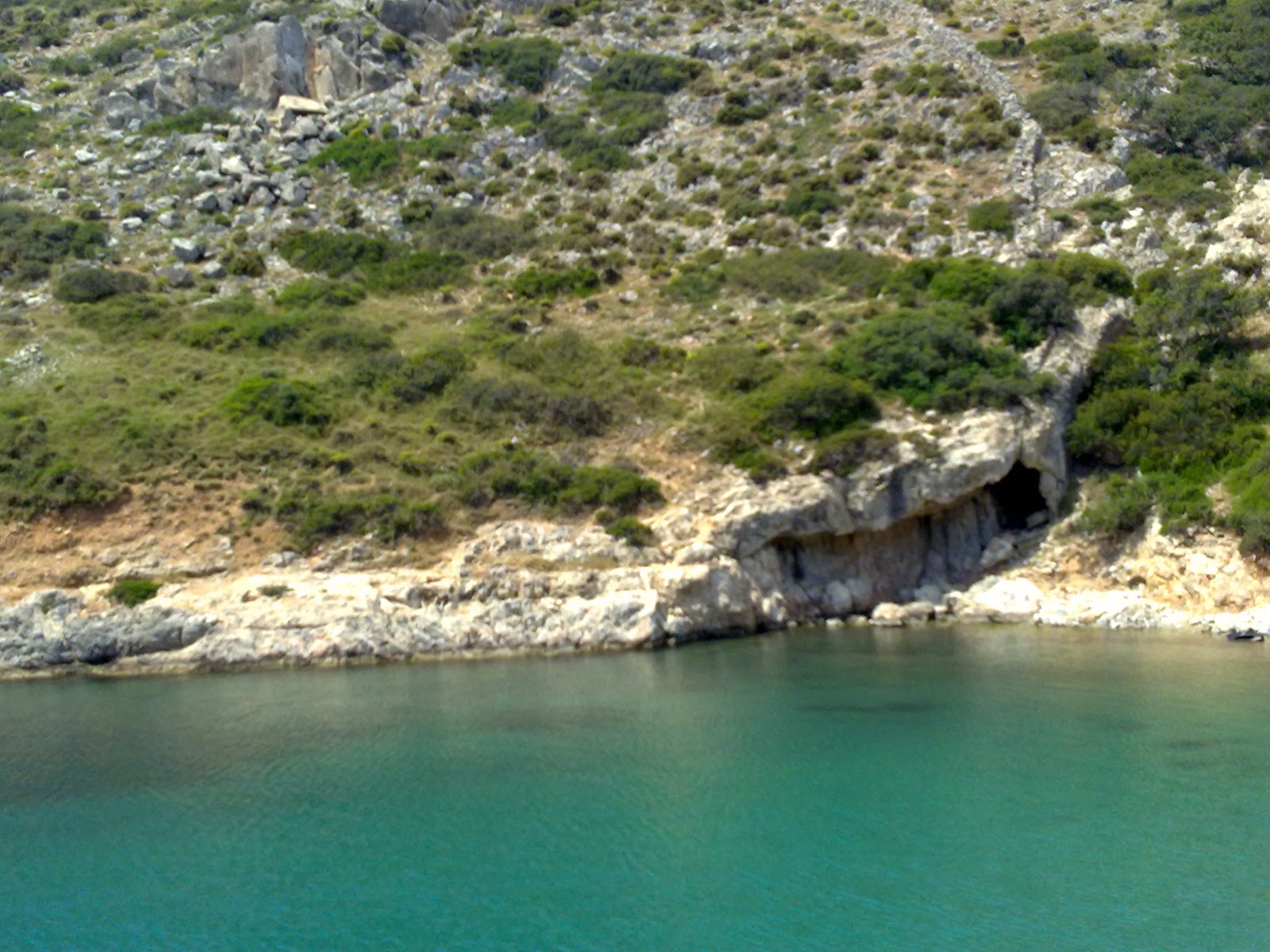 Το Αγαθονήσι της καρδιάς μας: Μία επίσκεψη στην παραλία της Σπηλιάς στο ...