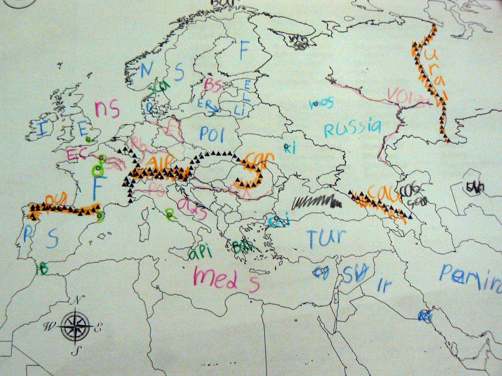 101 Days of Homeschooling: Day 49 / 103 - Mastering Geography (with color)