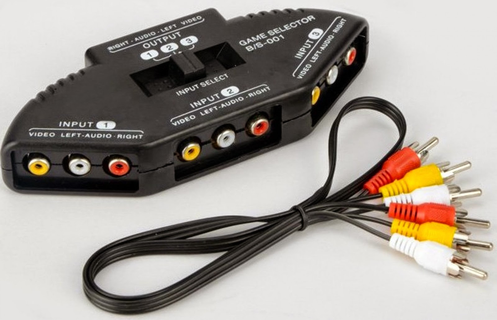 F1 Technoblog: Audio Video signal switcher