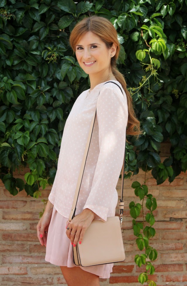 BLOG DE MODA Y LIFESTYLE: LOOK EN TONOS PASTEL