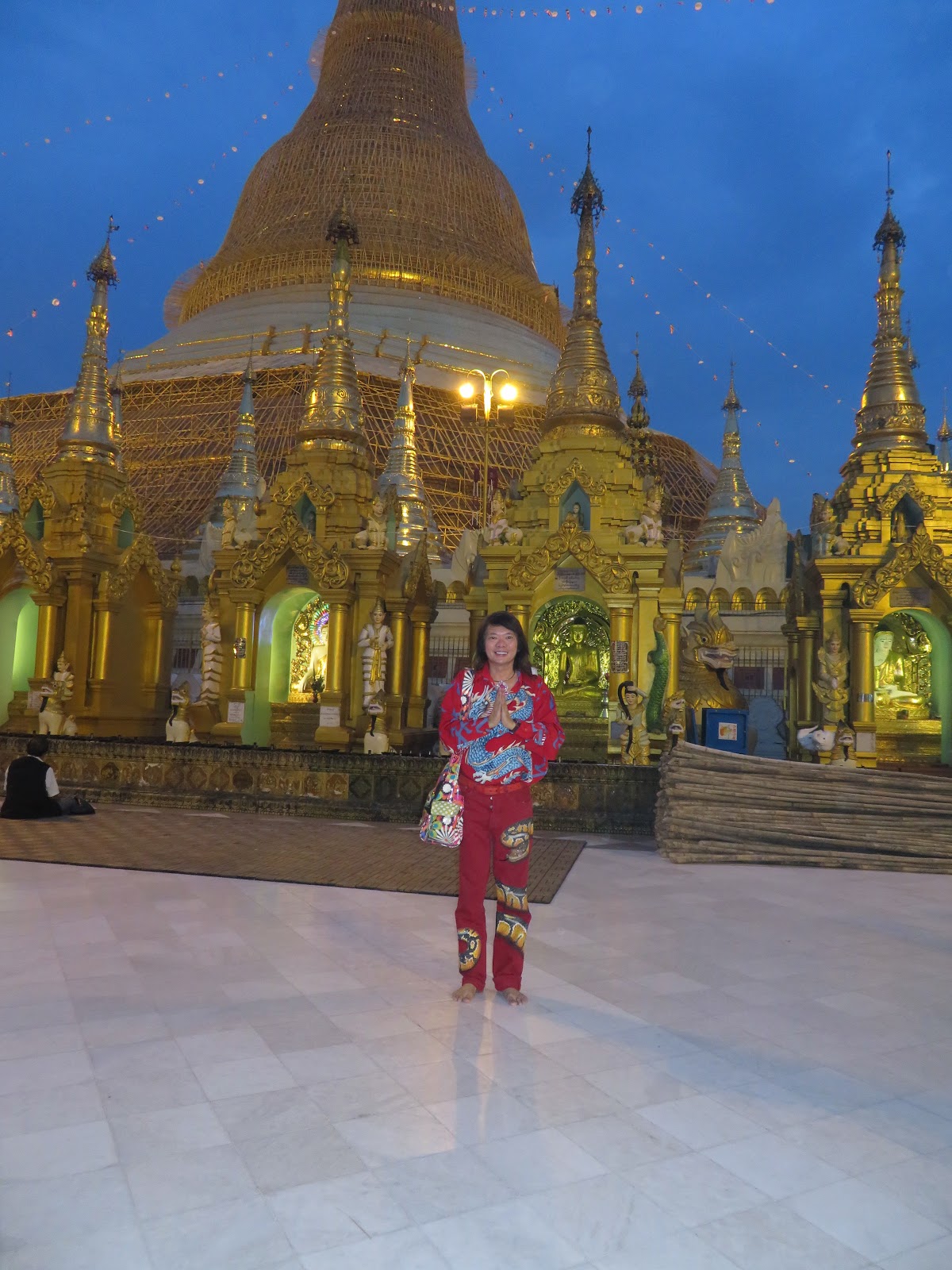 Kee Hua Chee Live!: VISITING SCHWEDAGON GOLDEN PAGODA TEMPLE IN YANGON ...