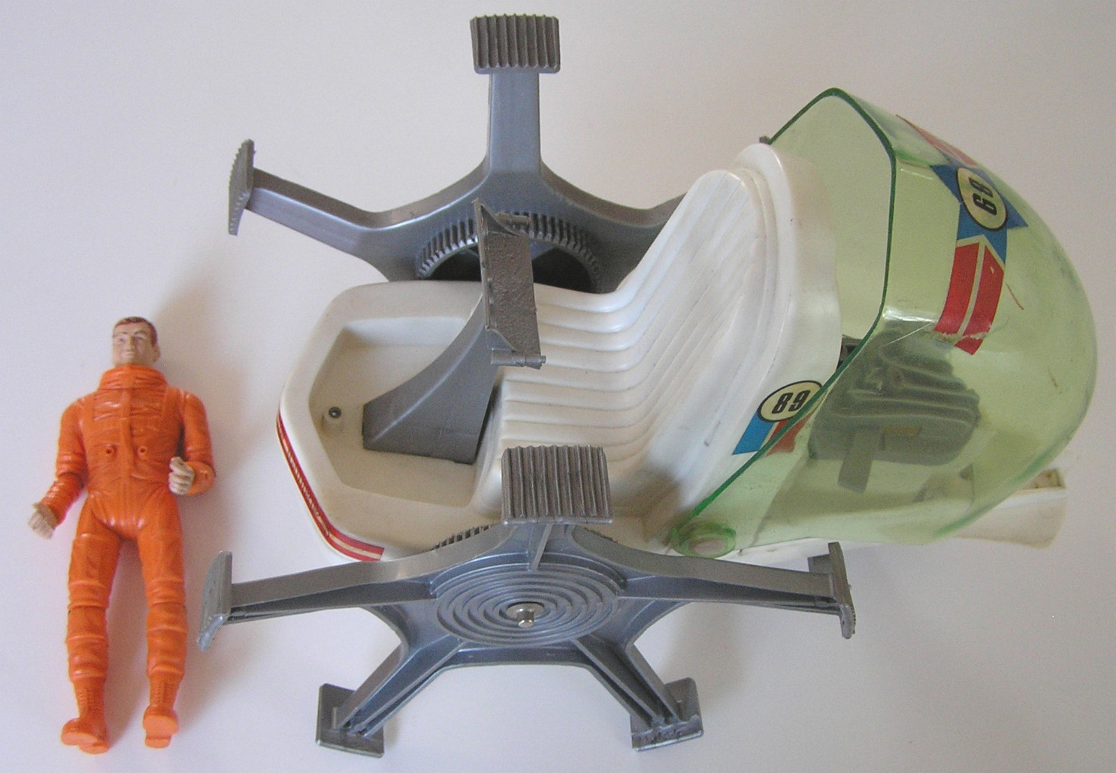 Atomic Toy Spaceship: Johnny Apollo Space Crawler