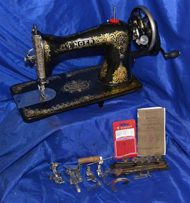 Singer 15 vs. Singer 115 Sewing Machine