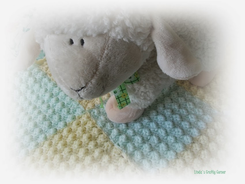 .Linda's Crafty Corner: Baby Throw