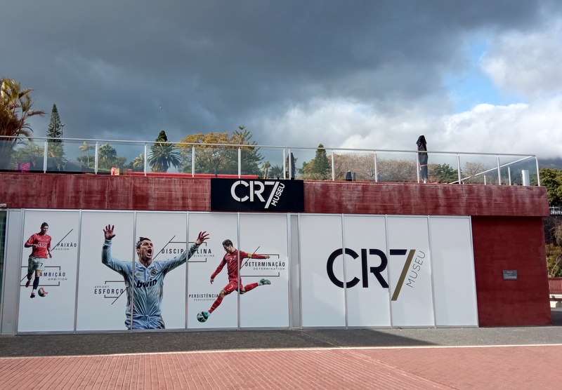 Emerytka w podróży - blog retrospektywny: CR7. Funchal, Madera