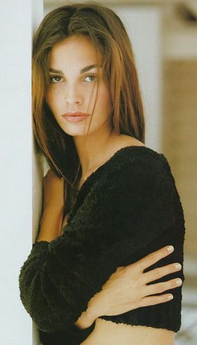 Women Stars: Ines Rivero