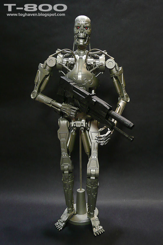 toyhaven: Hot Toys T-800 comparisons