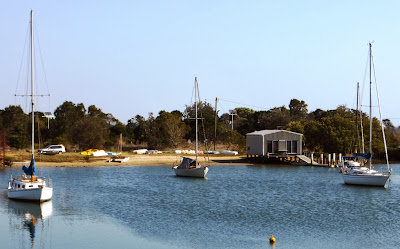 Beyond The Blue Horizon: Yamba - Continuing the holiday photos.