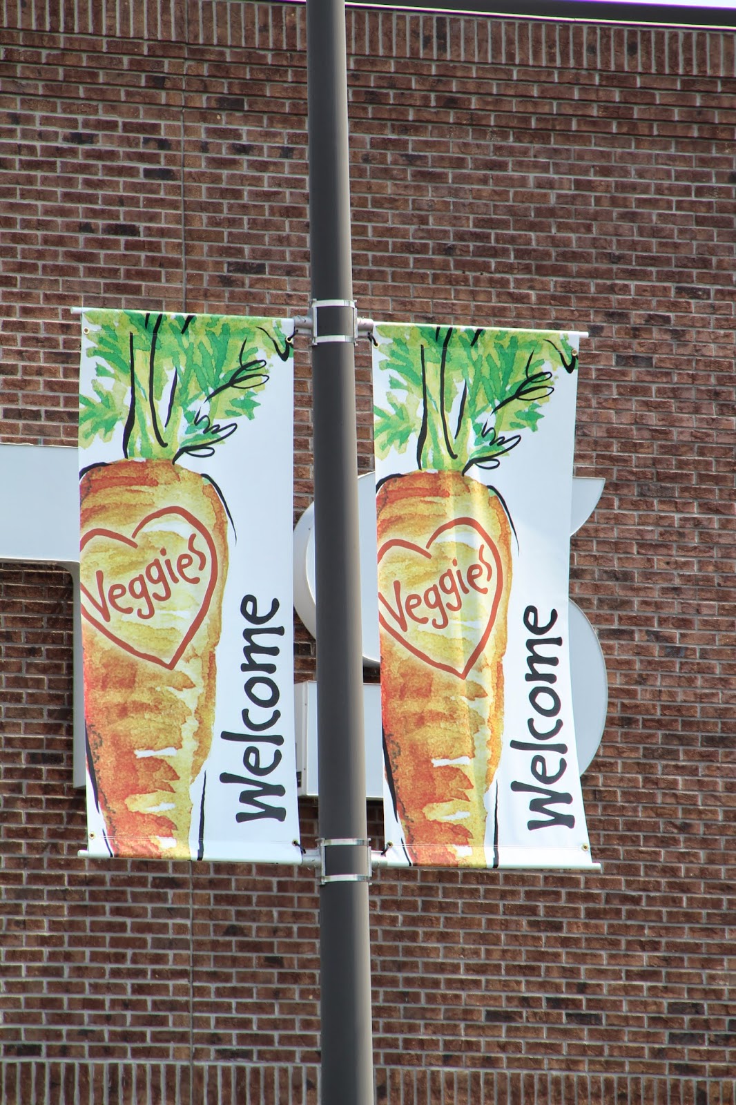 Downtown Decorations, Inc.: Wegmans Veggie Welcome Banners