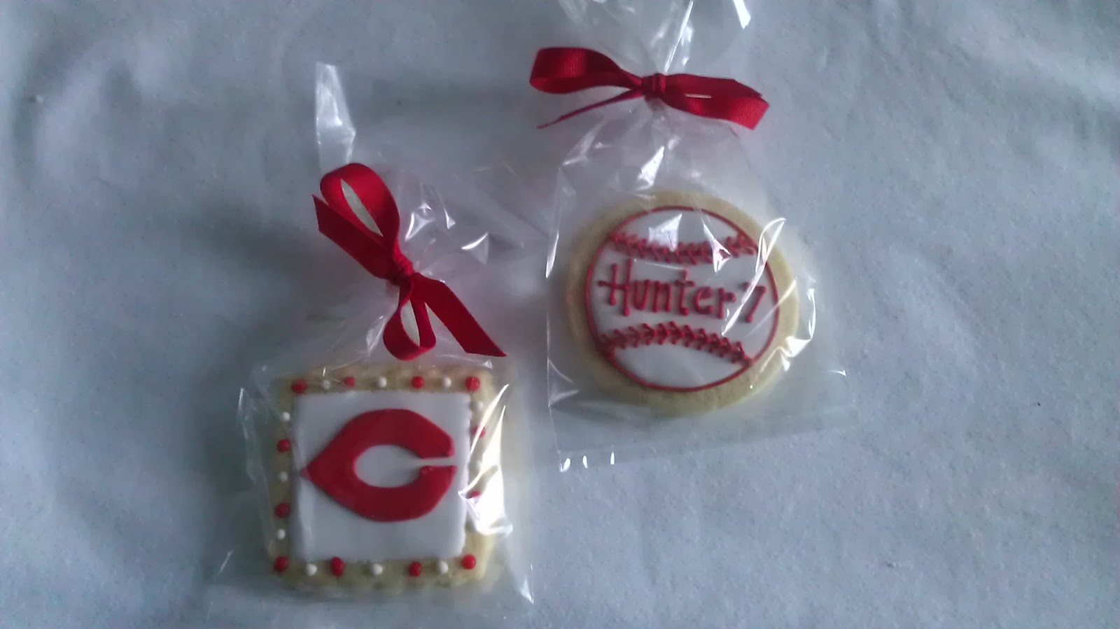 Adorable Creations by Dori: Cincinnati Reds Birthday Favors
