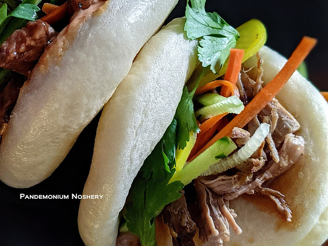 Vietnamese Bao Buns