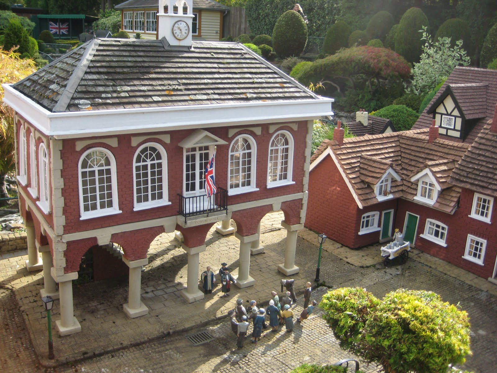 Ημερολογιο Αποδημιας: Model village