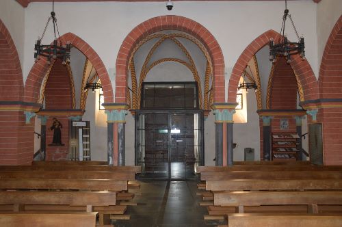 Romaanse kunst & architectuur: Kirche Sankt Peter te Sinzig (Rheinland ...