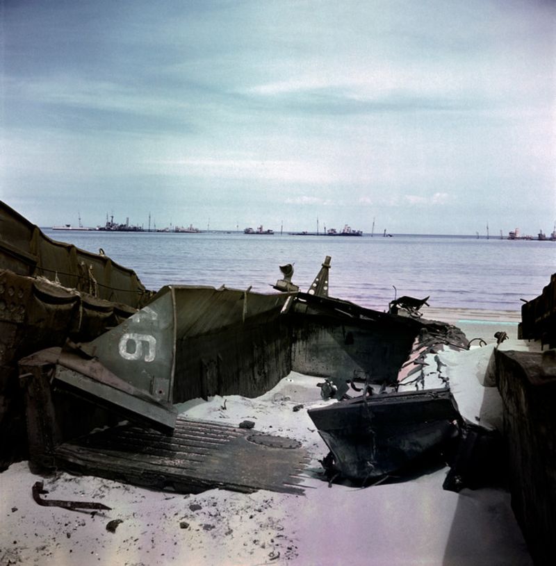 30 Stunning Color Photographs of Normandy, France After World War II ...
