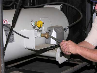 The RV Doctor: What the Pro's Do - Propane System