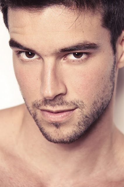 Bernardo Velasco by Sergio Baia | Oh yes I am