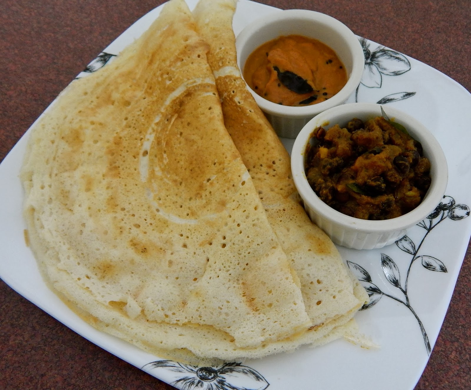 Palatable dishes from Jess's kitchen :) : Varutharacha Kadala Curry ...