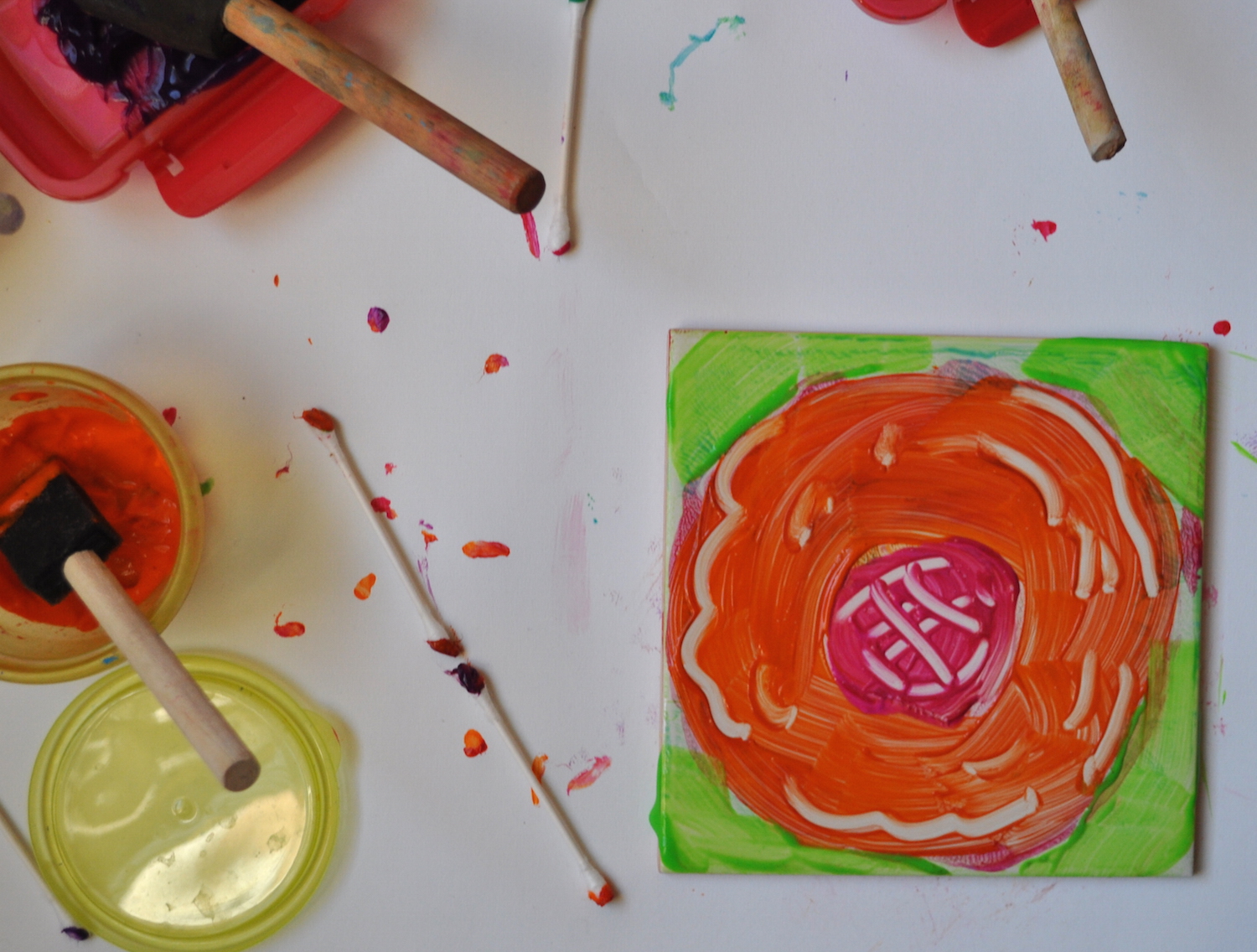 Art with Kids: Simple Monoprints with Tempera Paint