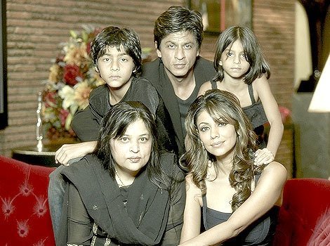 Actor Shah Rukh Khan Elder Sister Shehnaz Lala Rukh Rare Pics - MERE PIX