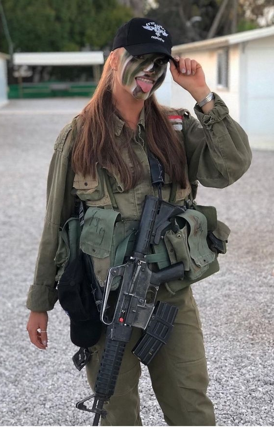 Amazing WTF Facts: Beautiful women in Israel Defense Forces - IDF Army ...