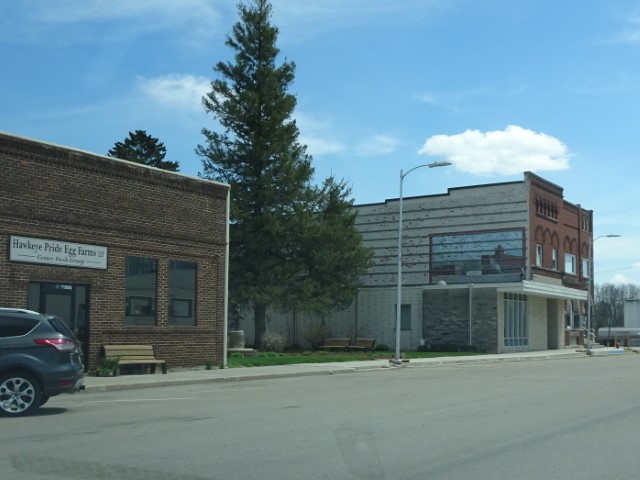 Walkabout With Wheels Blog: Driving Around Northern Iowa: Corwith