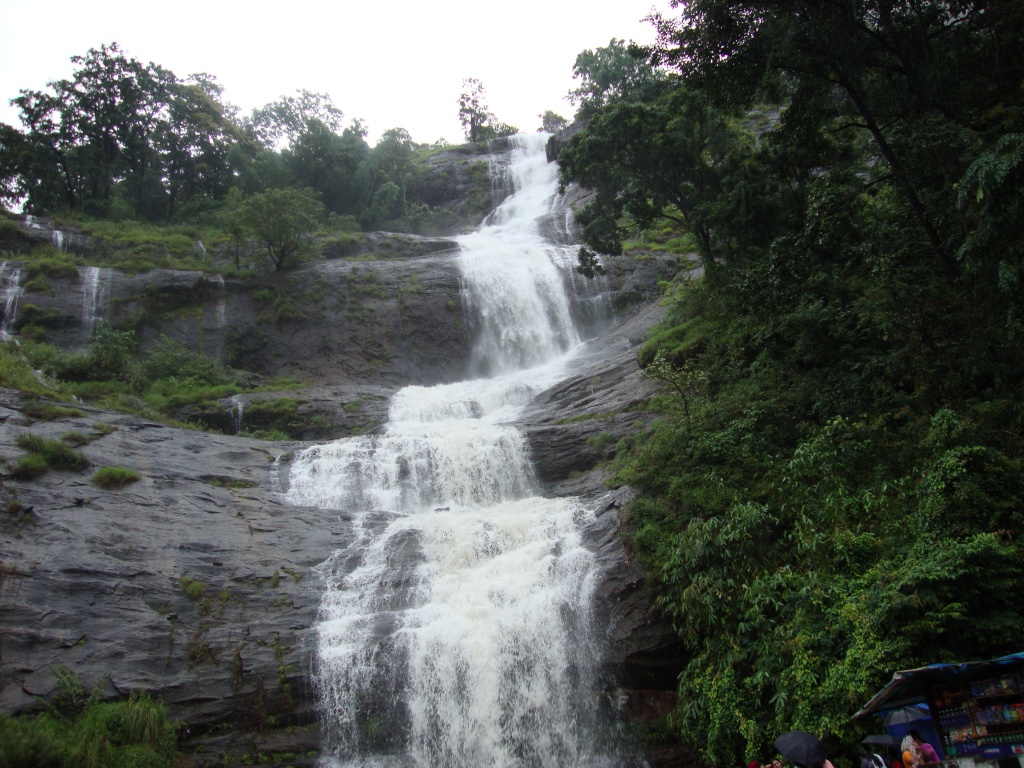 Cheeyapara-Valara Waterfalls ~ keralapicnic