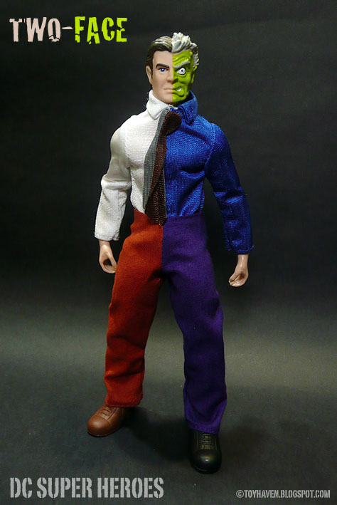 toyhaven: Mattel Retro-Action Two-Face 8" Figure REVIEW