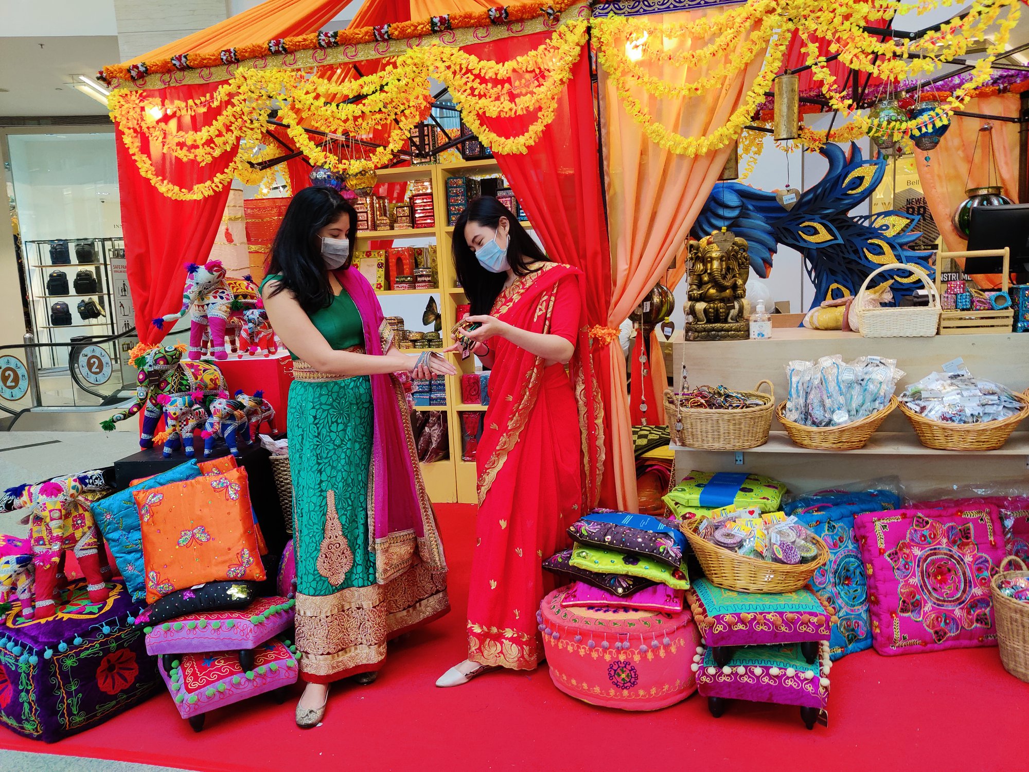 The Beauty Junkie - ranechin.com: Festive Decor @ Pavilion REIT Malls ...