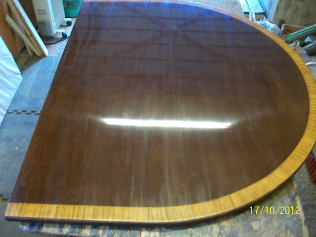 Andrews French Polishing Forum: How not to French polish a Dining table