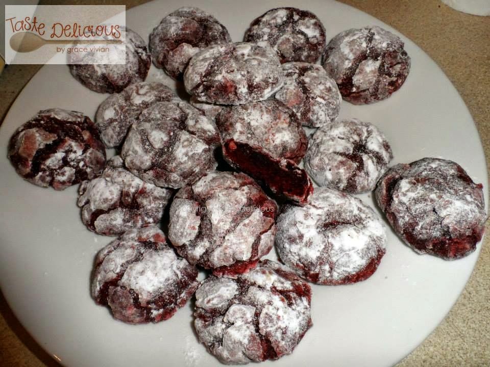 Taste Delicious: Red Velvet Crinkles Recipe
