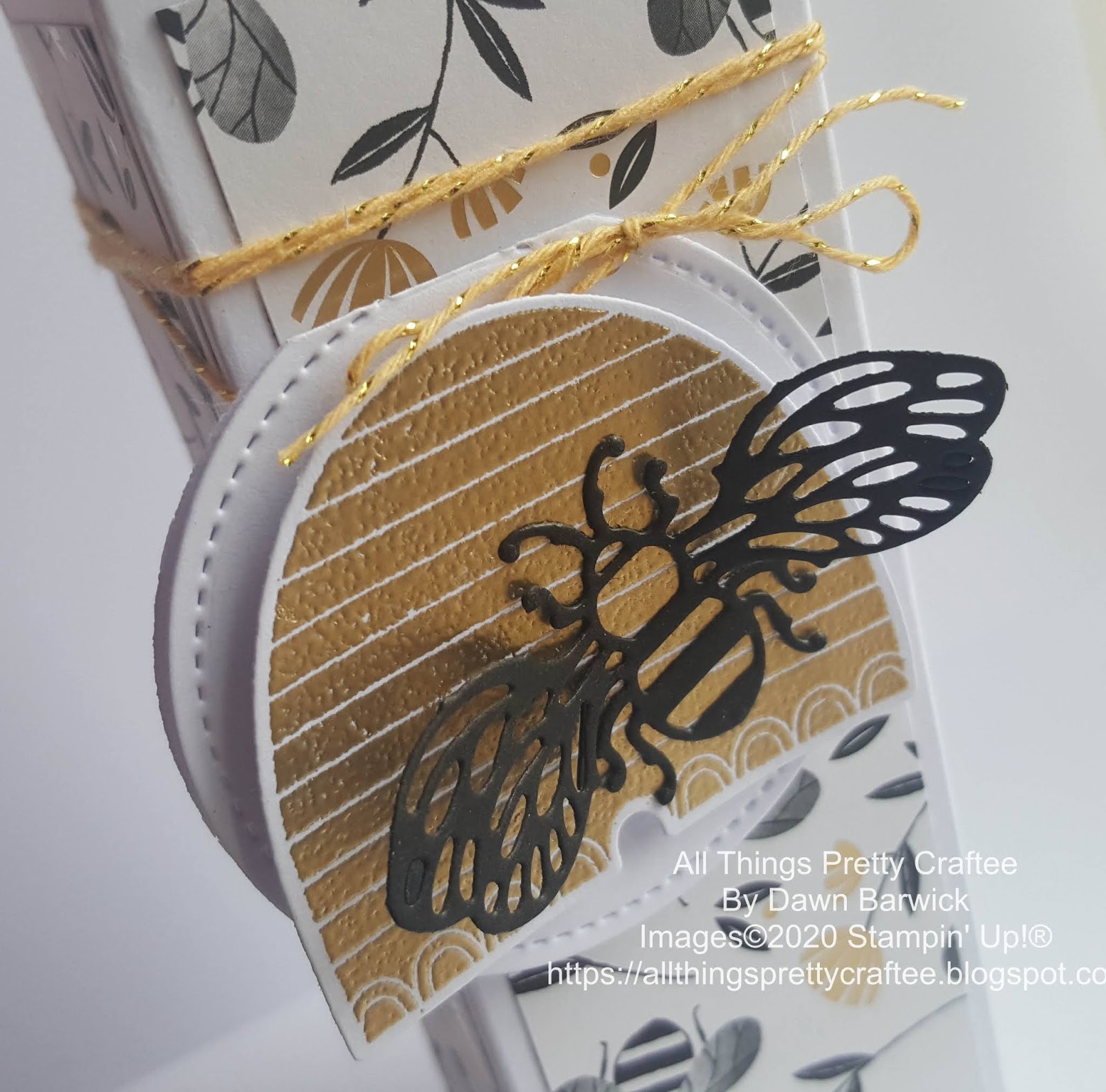 All Things Pretty Craftee: Fold Flat Honey Bee Box