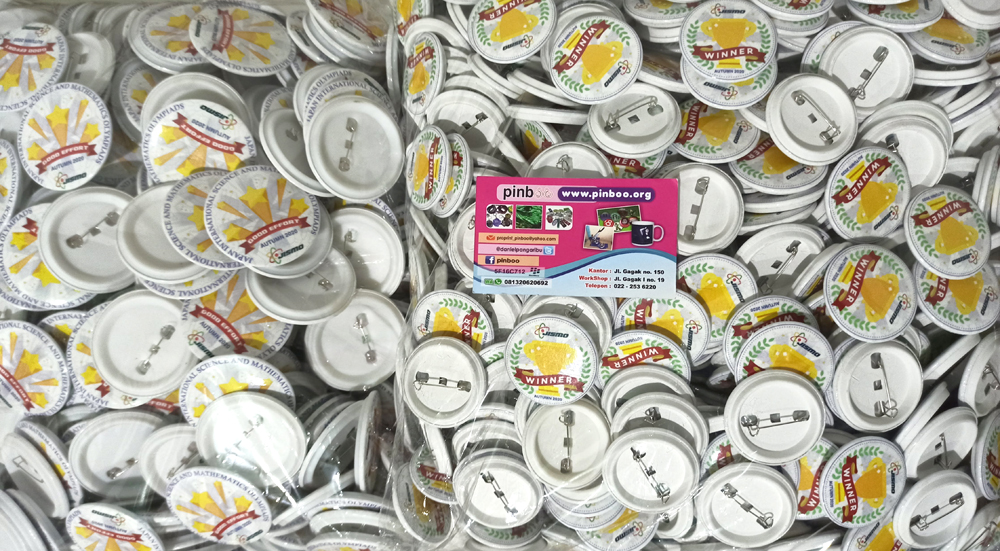 Buat pin murah, cetak pin, bikin pin, buat gantungan kunci, akrilik ...