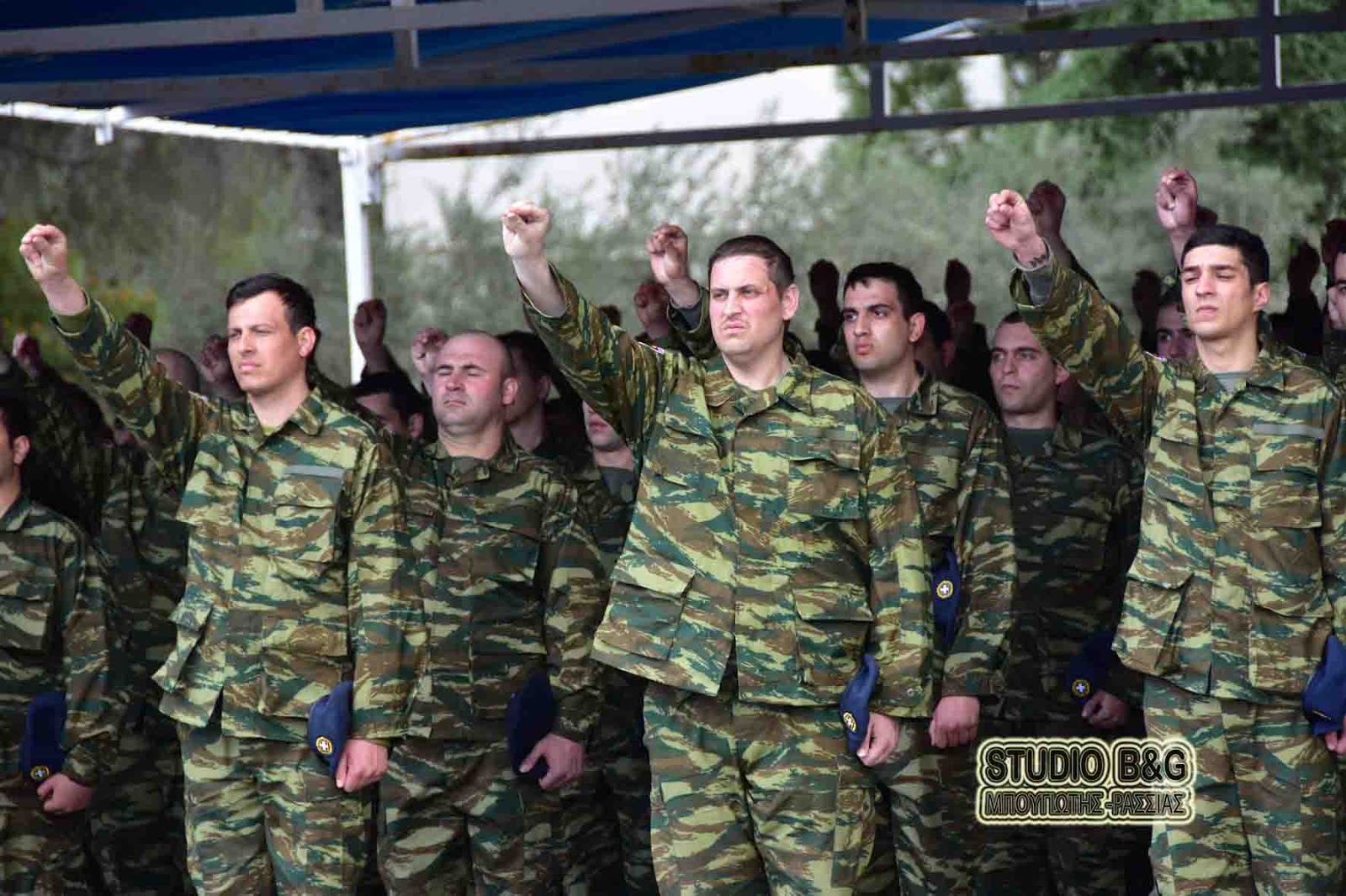 Ορκωμοσία της Β΄ΕΣΣΟ 2016 στο στρατόπεδο Ναυπλίου (βίντεο)