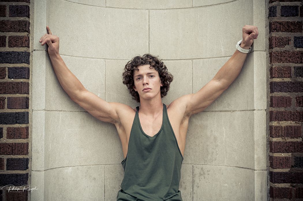 Favorite Hunks & Other Things: Thursday, June 20, 2019